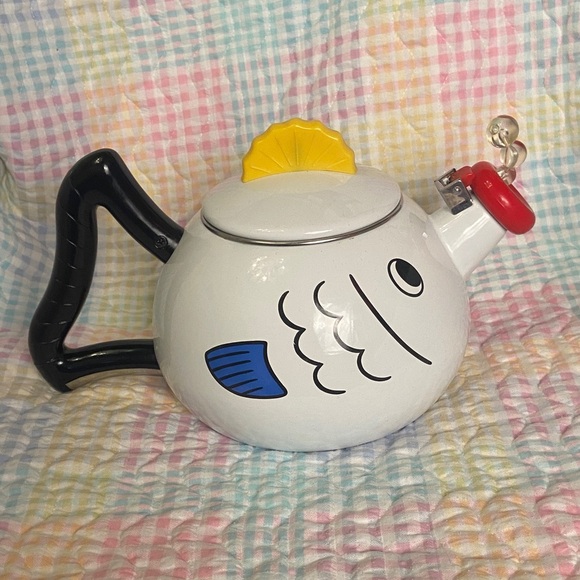 Kamenstein | Kitchen | 8s Kitsch Fish Kettle | Poshmark